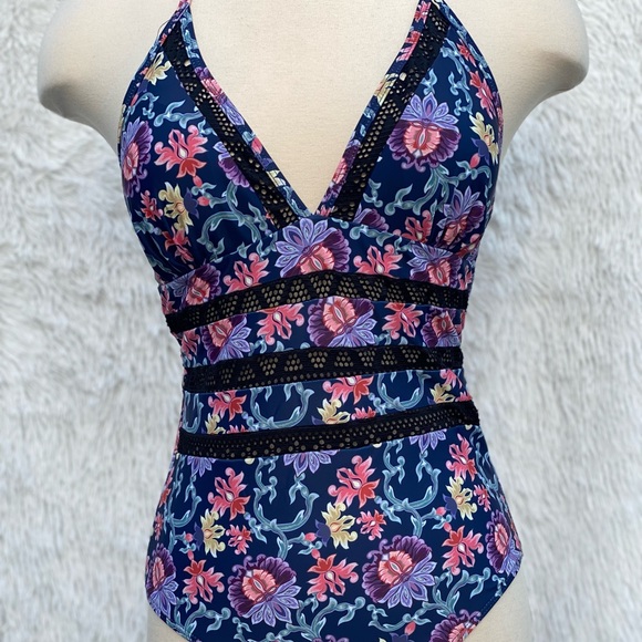 tashehe | Swim | New Floral Print One Piece Swimsuit In Size Small ...